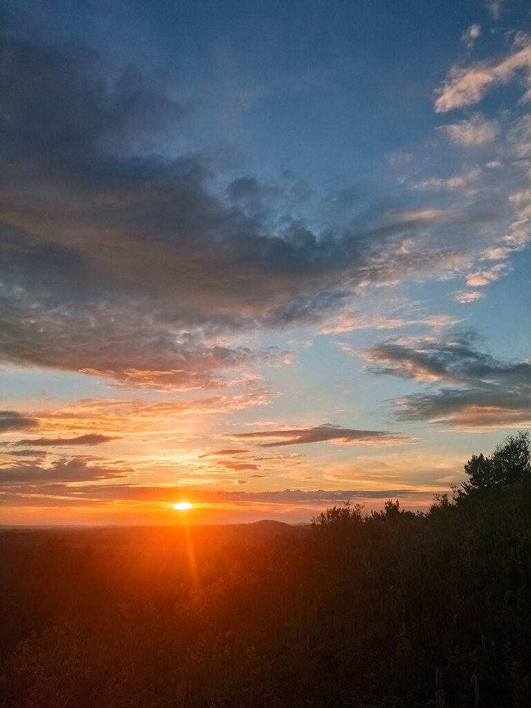 Dağ zirvesi Гора Титечная, Sverdlovskaya oblastı, foto