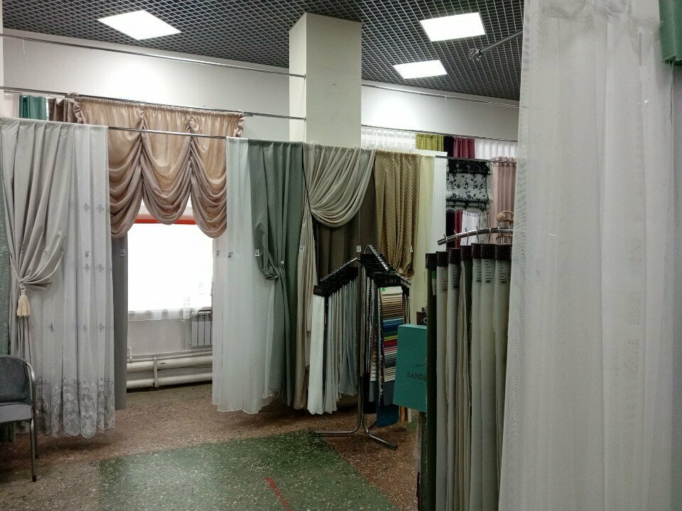 Perde ve korniş üreticileri Салон штор, Cherepovets, foto