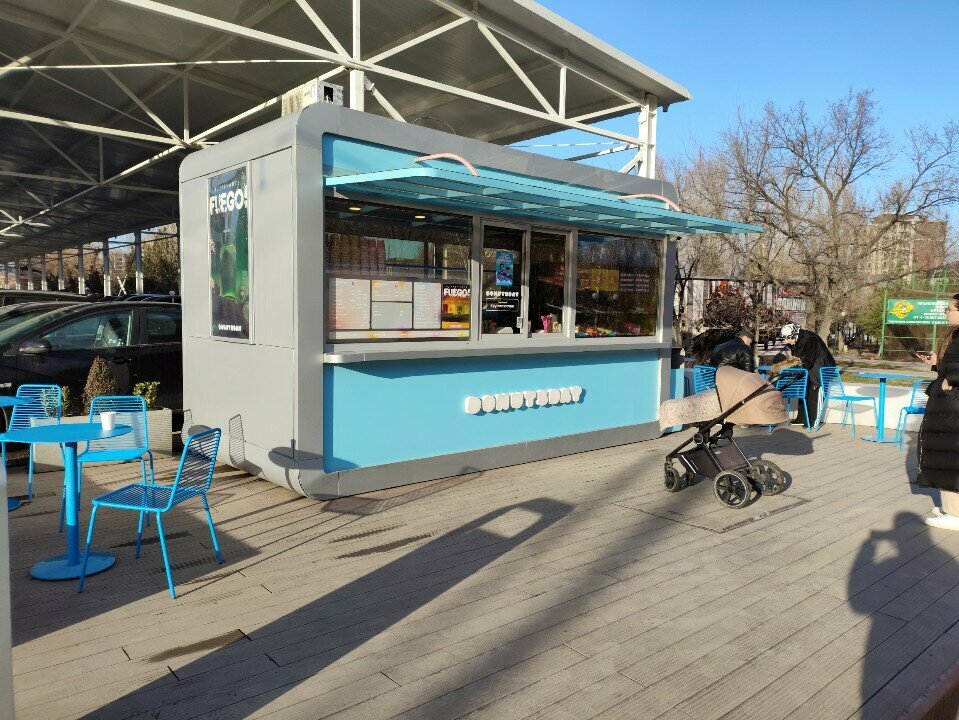 Kahve dükkanları Donutsday, Makhachkala, foto