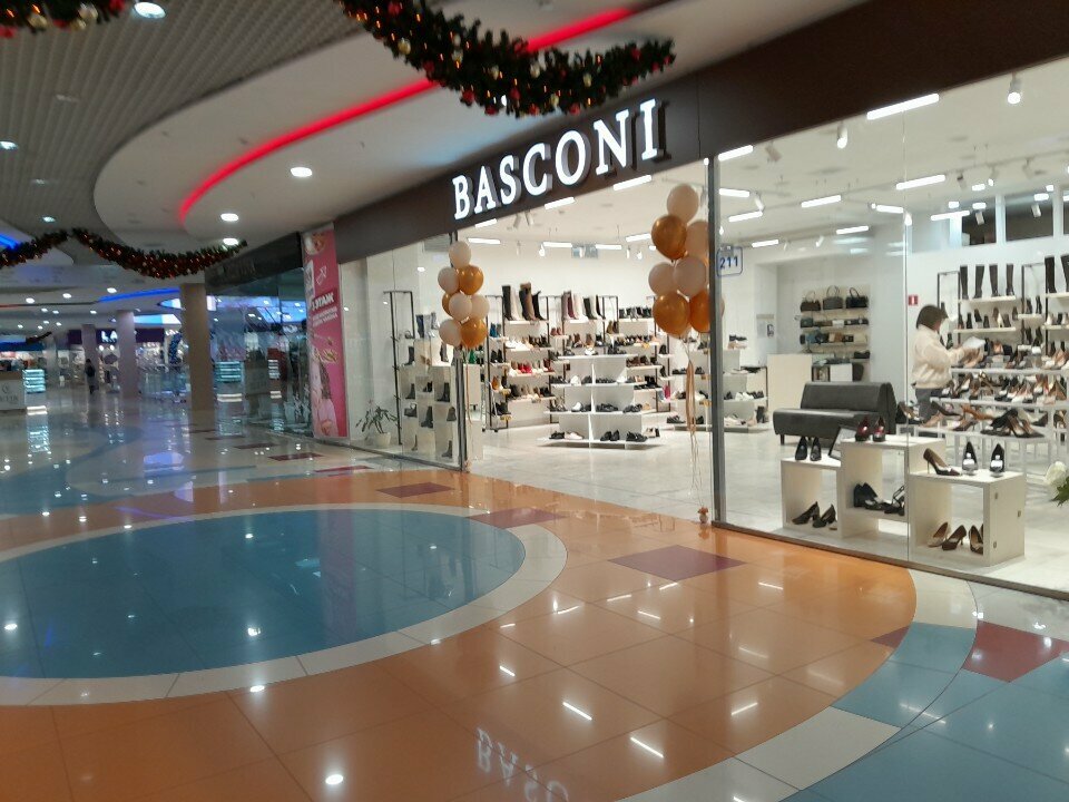 Ayakkabı mağazaları Basconi, Tolyatti (Togliatti), foto