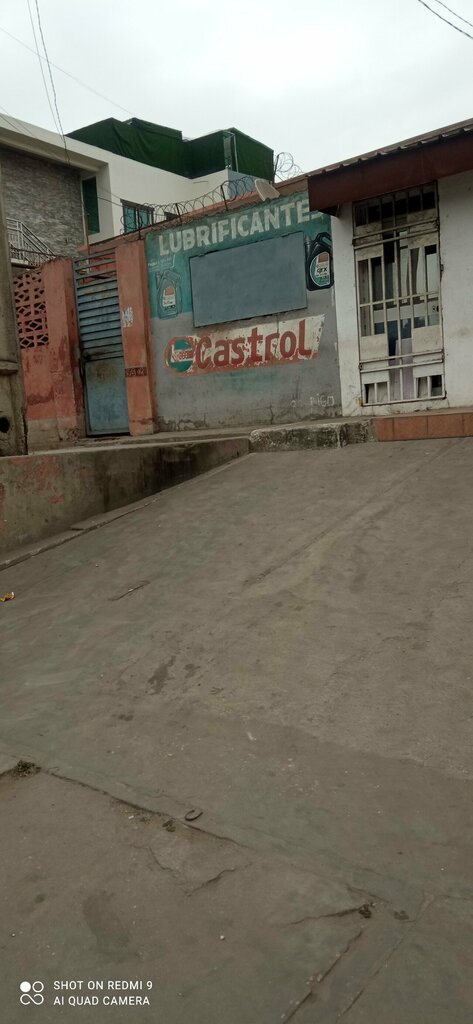 Yağlama ürünleri Casa lubrificante, Loanda, foto