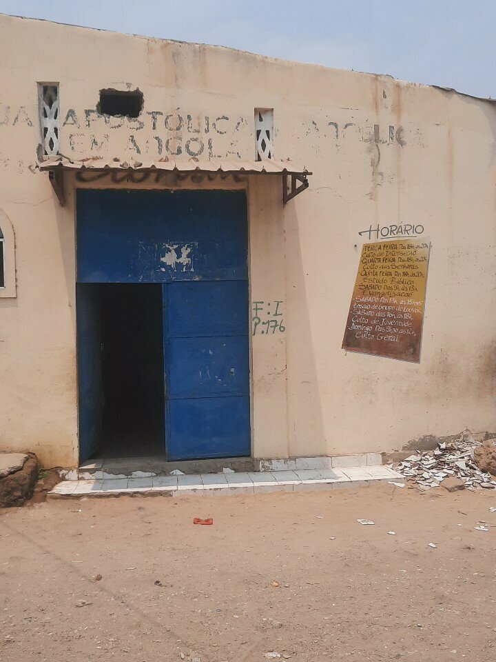 Dini dernekler Assembleia de Deus Pentecostal Ministério Centro Chicala, Loanda, foto