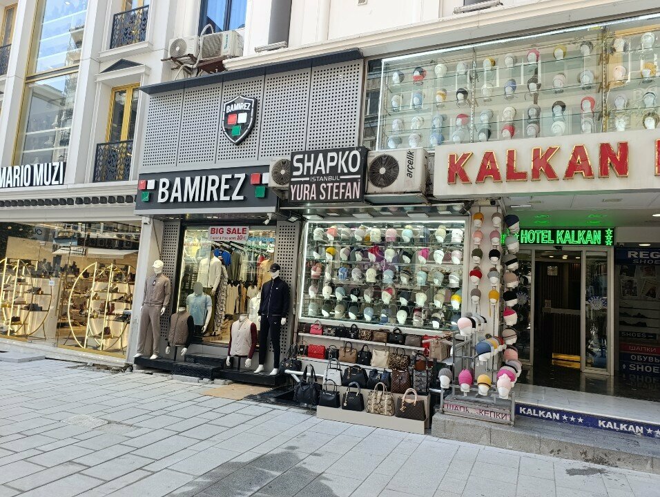 Şapka satan mağazalar Shapko İstanbul, İstanbul, foto