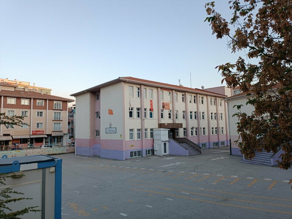 i̇lkokul Mahir Başer İlkokulu, Ankara, foto