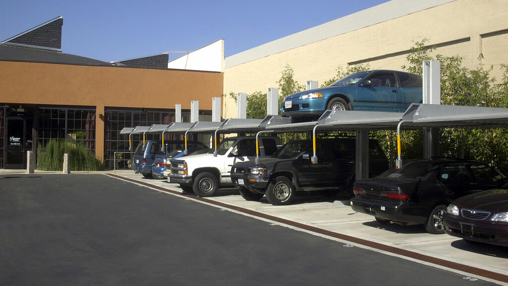 Sanayi ekipmanları firmaları Klaus Multiparking Panama, El Alto, foto