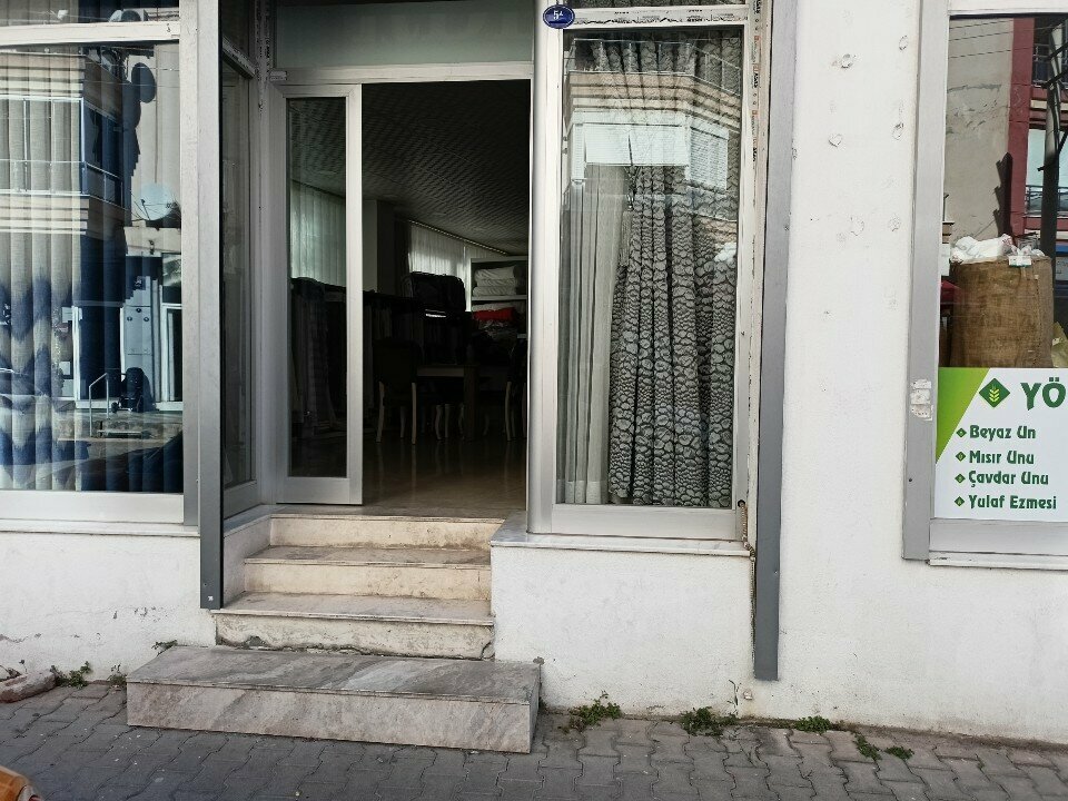 Perde ve korniş üreticileri Zümrüt Perde, İzmir, foto