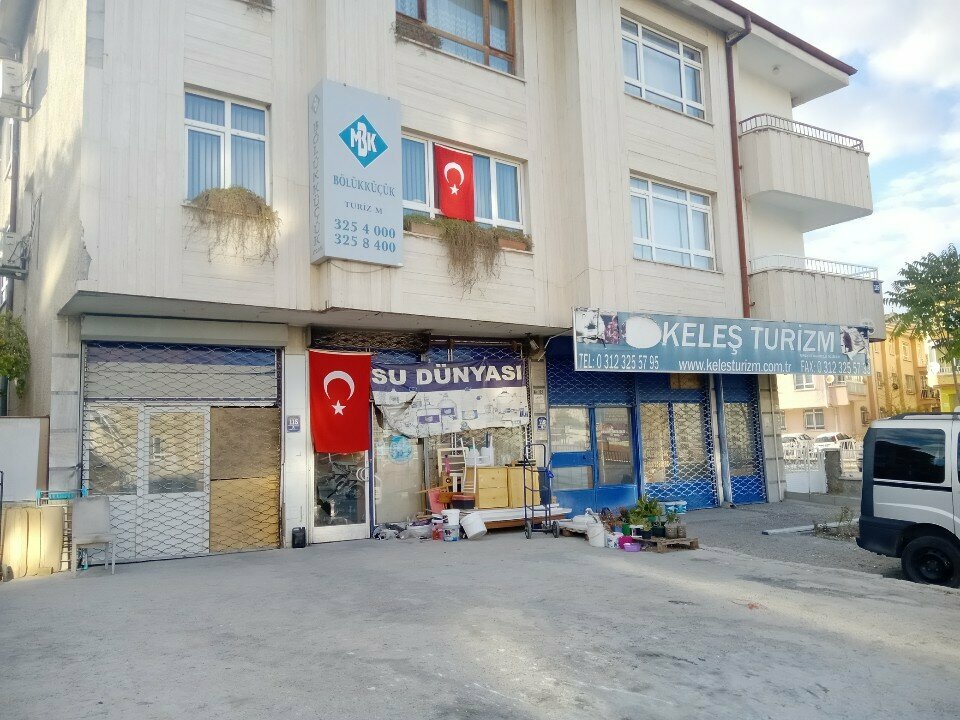 Otopark ve tamirhaneler Bölükküçük Turizm, Ankara, foto