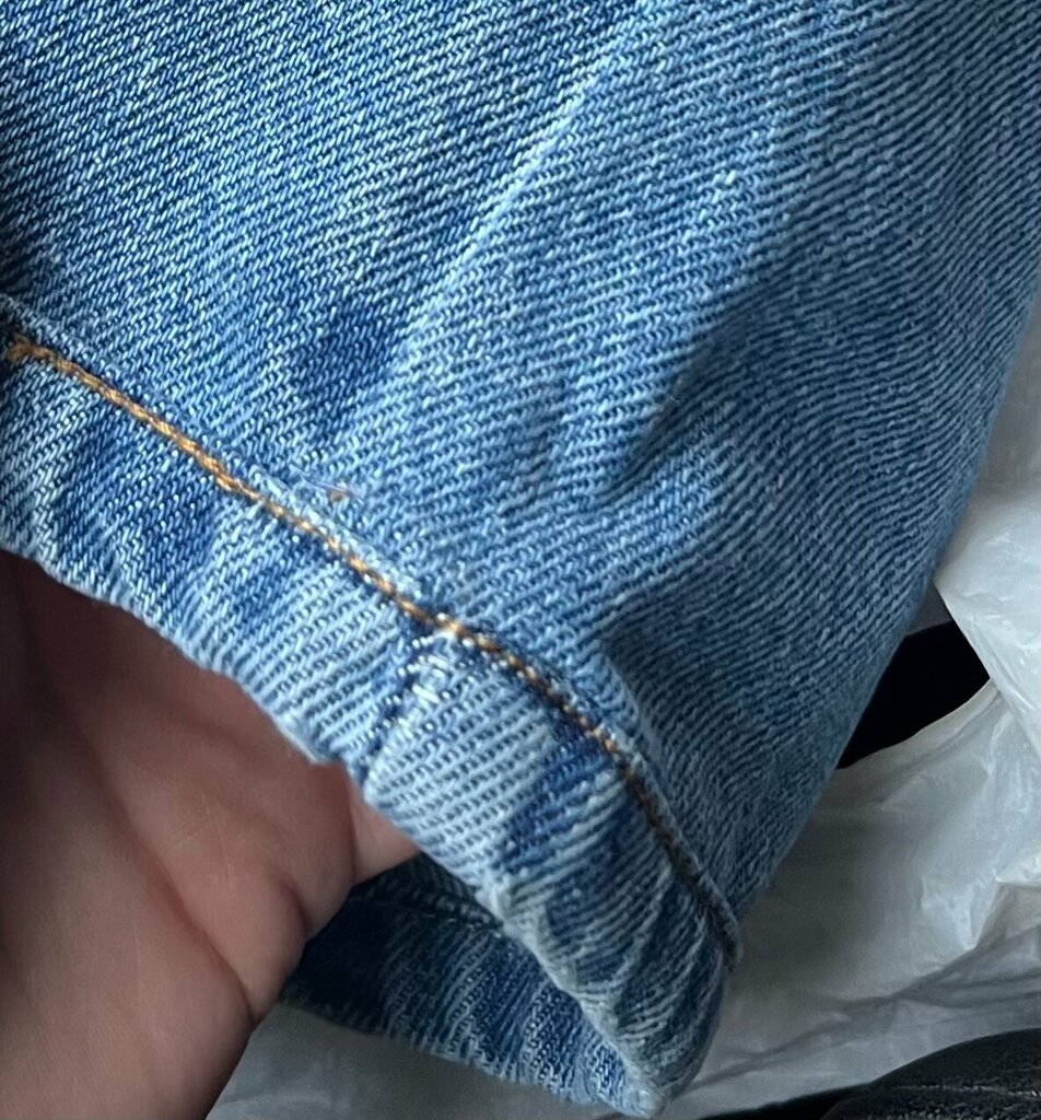 Kıyafet tamiri Imani, Vladimir, foto