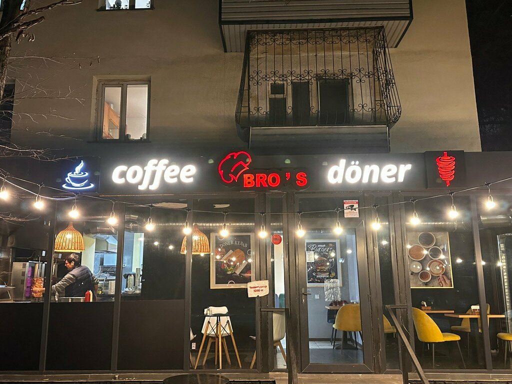 Kafe Bro’s doner, Almatı, foto