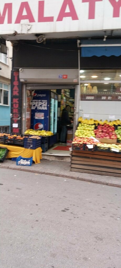 Market Malatya Pazarı, İstanbul, foto