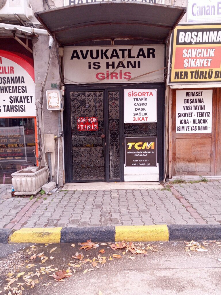 Avukatlar AV. Hüseyin Gencer, Bursa, foto