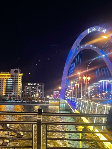 Alışveriş merkezleri Рассвет, Jilin, foto