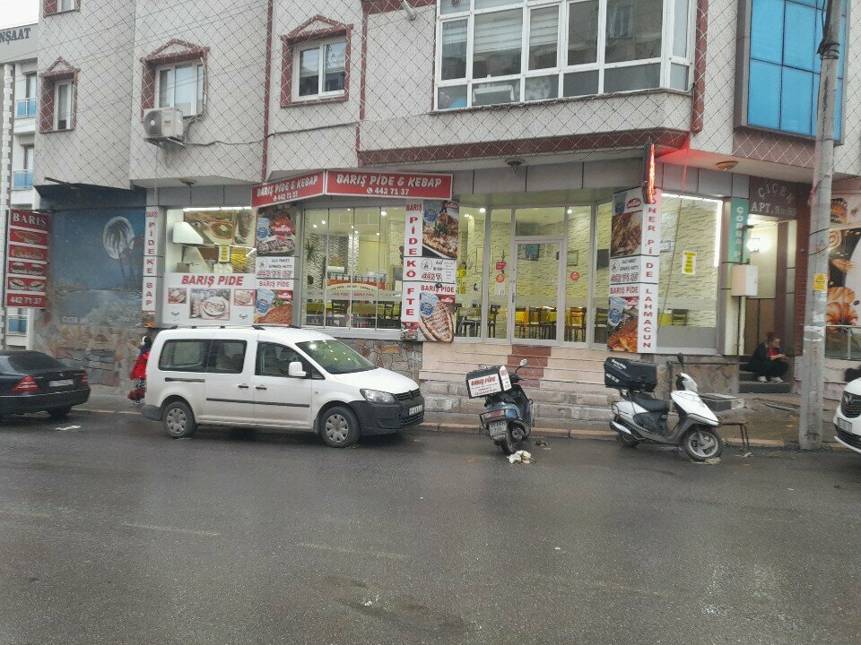 Kafe Barış Pide Salonu, İzmir, foto
