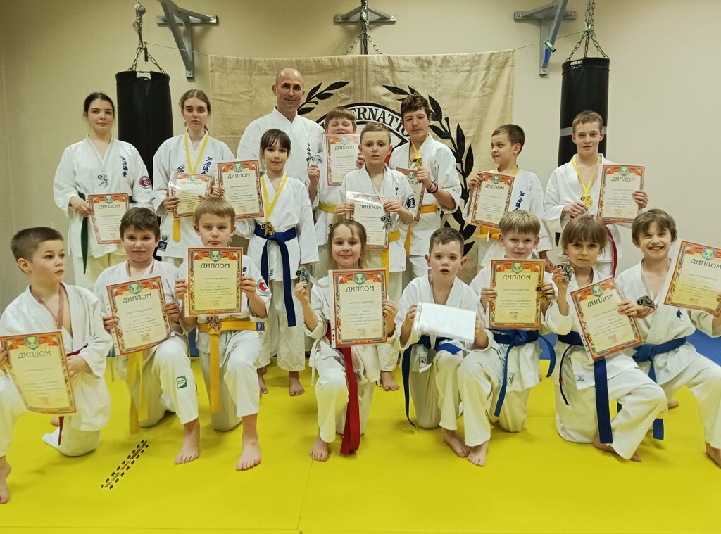 Spor kulüpleri Ashiharakyokai Ck Zvezda, Saint‑Petersburg, foto