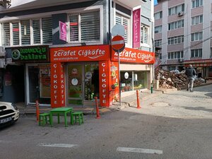 Zerafet Çiğköfte (Bursa, Osmangazi, Maksem Cad., 84), restoran  Bursa'dan