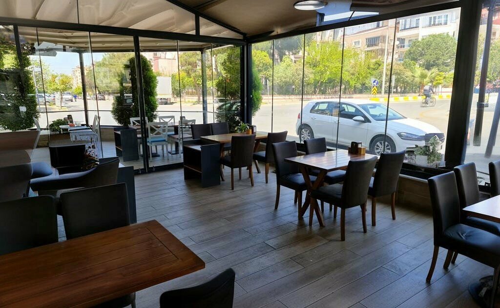Süt ürünleri satış mağazaları Alibey Gurme Cafe Şarküteri Kahvaltı Evi, Efeler, foto