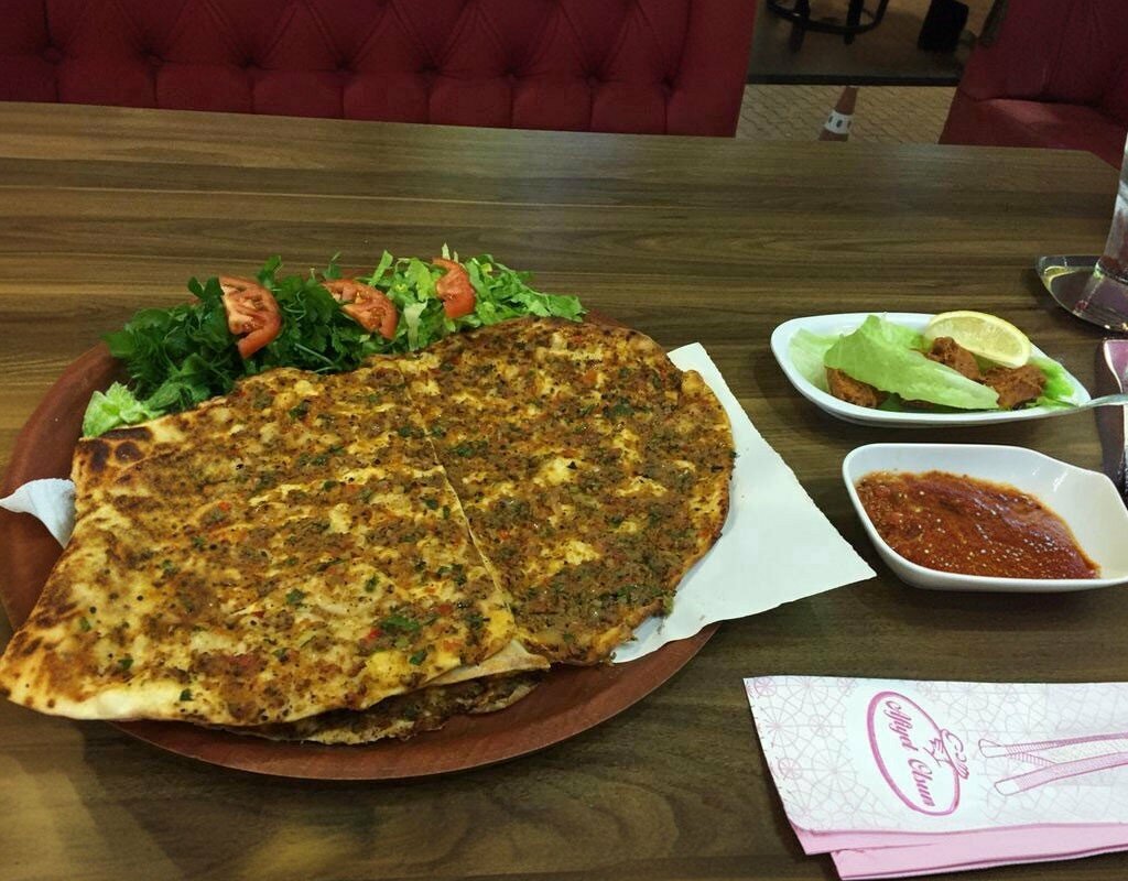 Restoran Altmışüç Urfa & Lahmacun & Kebap, Uşak, foto