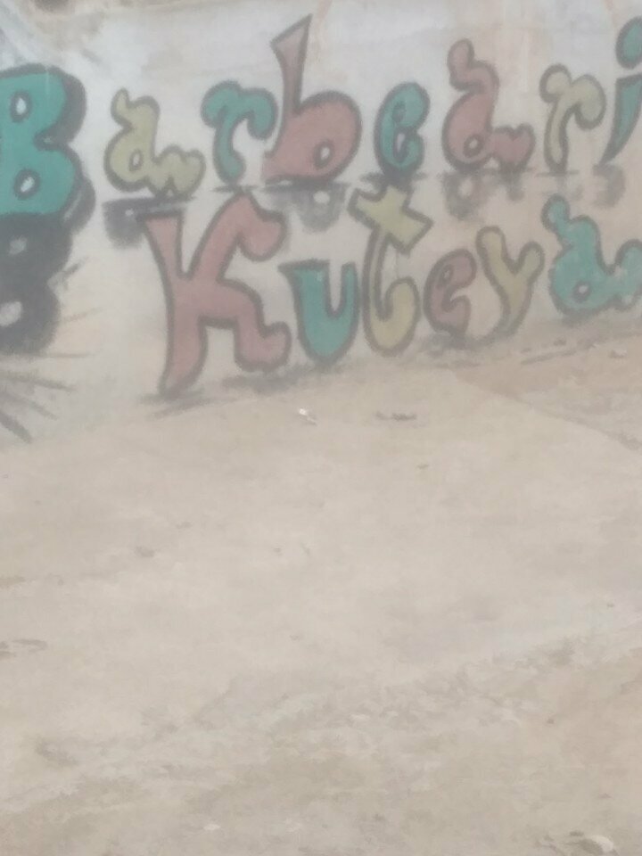 Berberler Barbearia Kuteya, Loanda, foto