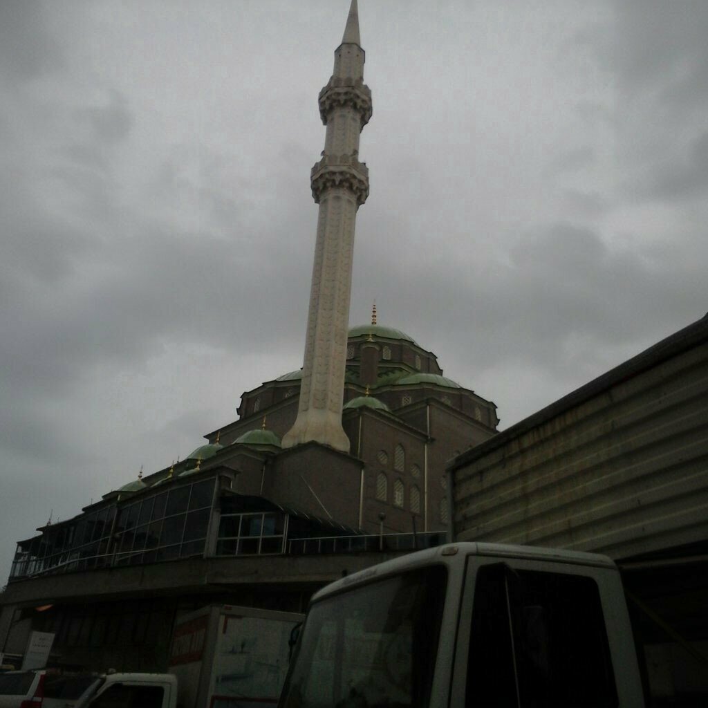 Cami Söğütlü Yavuz Sultan Selim Camii, Akçaabat, foto