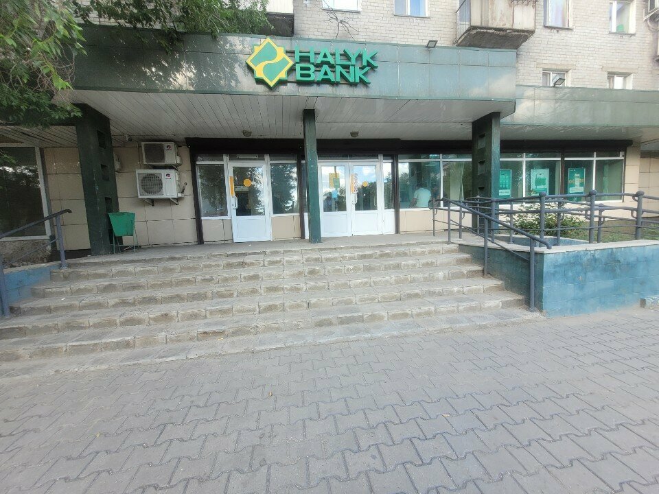 Ödeme terminali Halyk Bank, Semey, foto