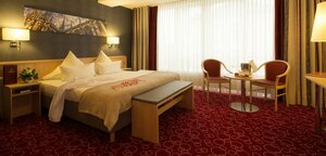 Hotel Lowengarten (Schwerdstraße No:14, Speyer), otel  Speyer'den