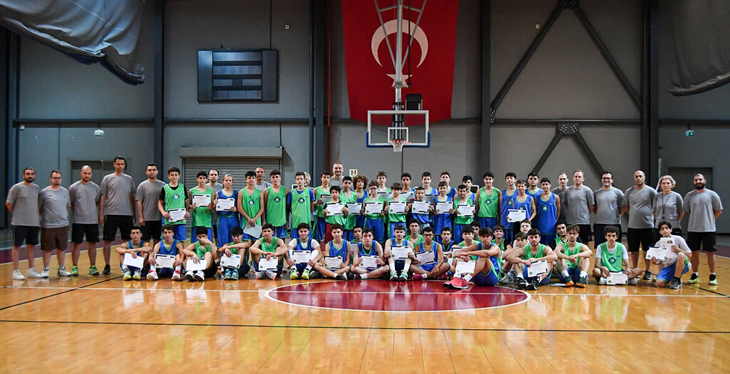 Çok amaçlı spor tesisleri Tofaş Spor Salonu, Bursa, foto