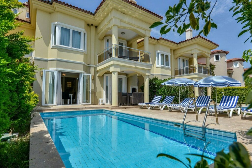 Emlak ofisi Lebrentals, Fethiye, foto