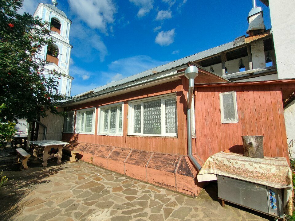 Kafe Монастырская трапезная, Yaroslavskaya oblastı, foto