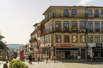 Feel Porto Antique Poveiros Flats (Praça dos Poveiros No:130), otel  Porto'dan