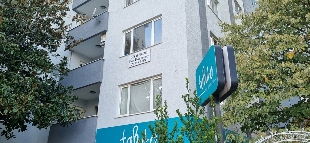 Özel ağız ve diş sağlığı klinikleri ve muayenehaneleri Dr. Faik Burç Ankay, Bursa, foto
