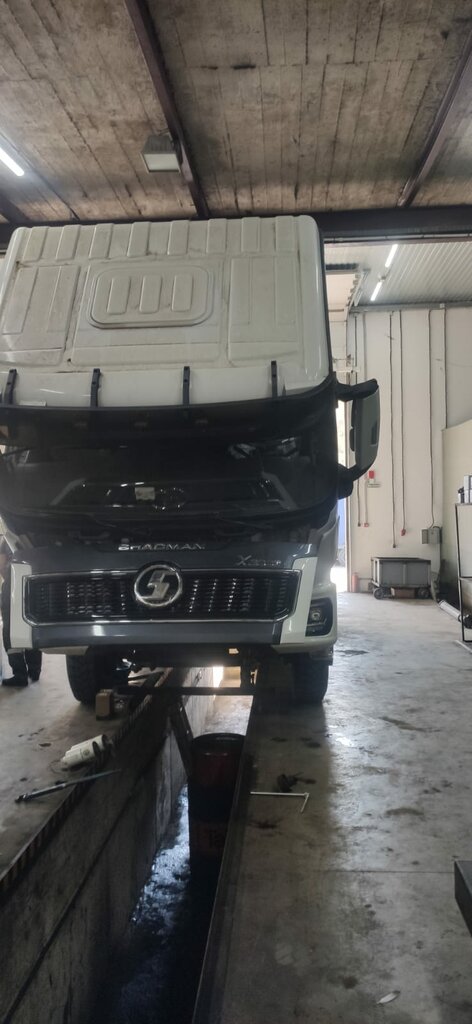 Otomobil servisi Shacman, Novorossiysk, foto