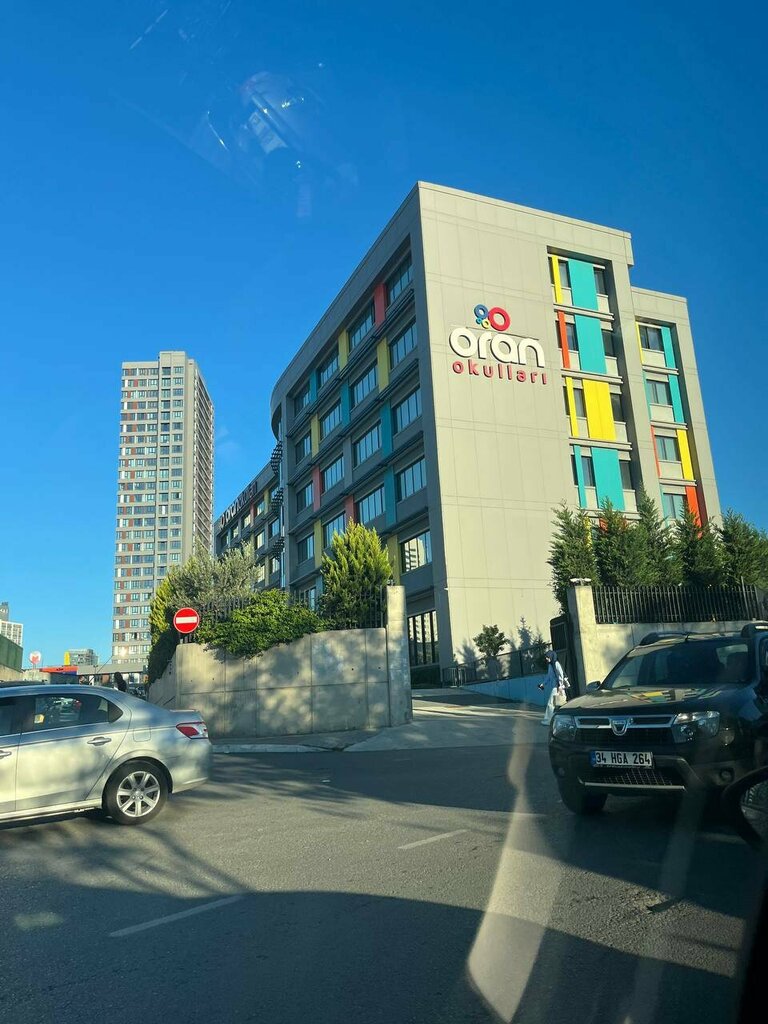 Özel okul Oran Okulları, İstanbul, foto