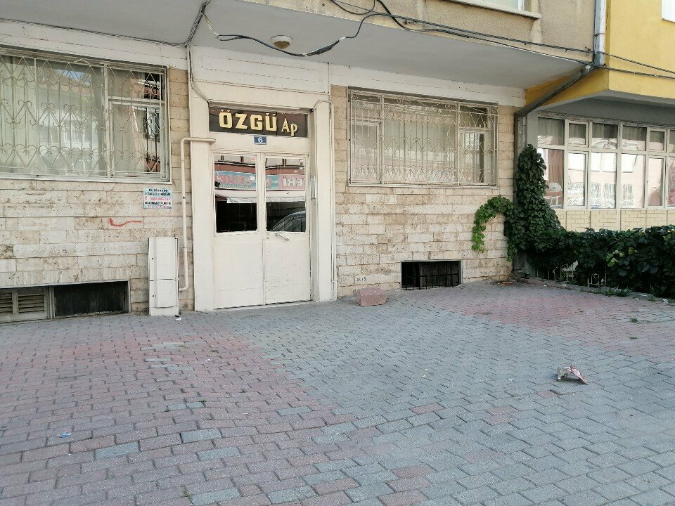 Apartman kompleksi Özgü Apartmanı, Konya, foto