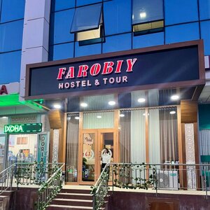 Al-Farobiy Hotel (Farobiy Street No:448D, Tashkent), otel  Taşkent'ten