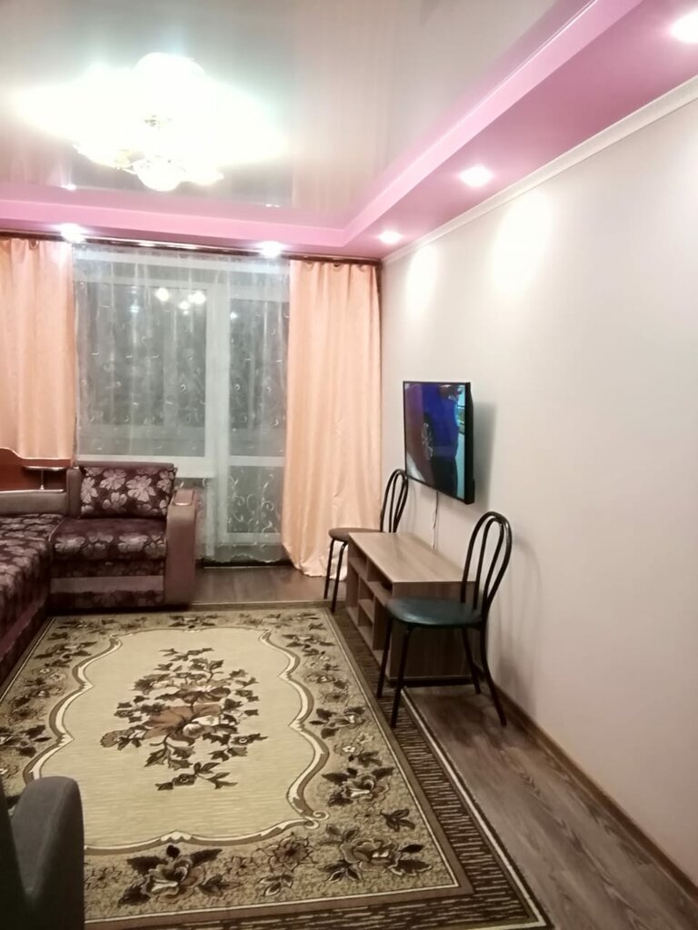 Emlak ofisi Kvartira u Kukuruzy, , foto