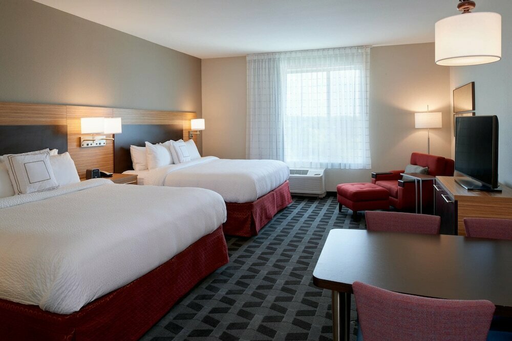 Otel TownePlace Suites by Marriott Cleveland Solon, Ohio Eyaleti, foto