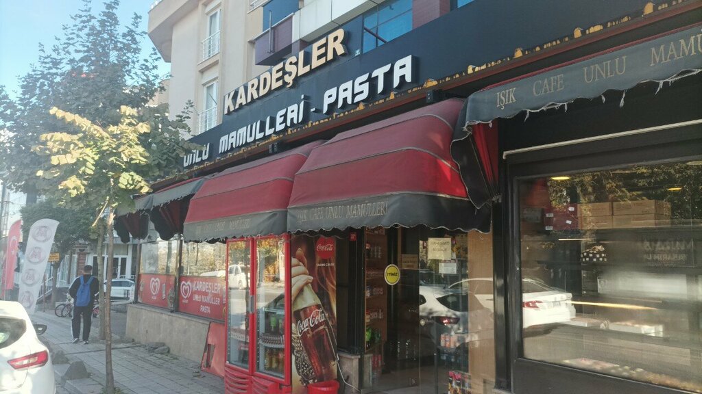 Ekmek fırını Kardeşler Unlu Mamülleri, İstanbul, foto