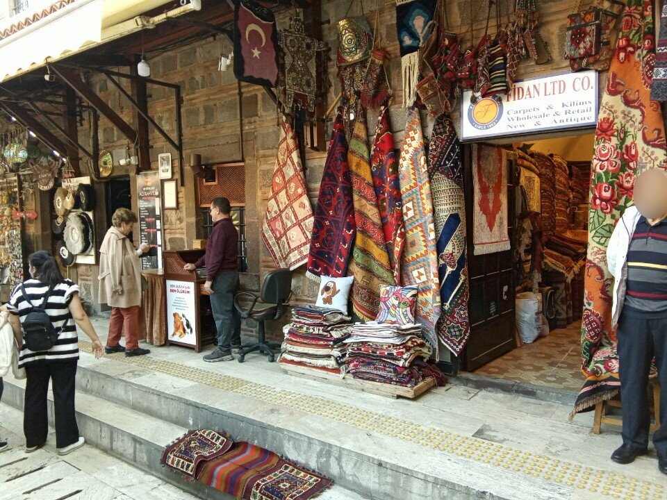 Halı mağazaları Fidan Carpets & Kilims Since 1963, İzmir, foto