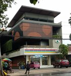 Indomaret Panglima Sudirman (East Java, Kota Malang City), market  Malang'dan