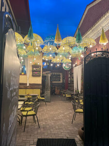 Na starom meste (Sovetskaya ulitsa No:22, Biysk), restoran  Biysk'ten