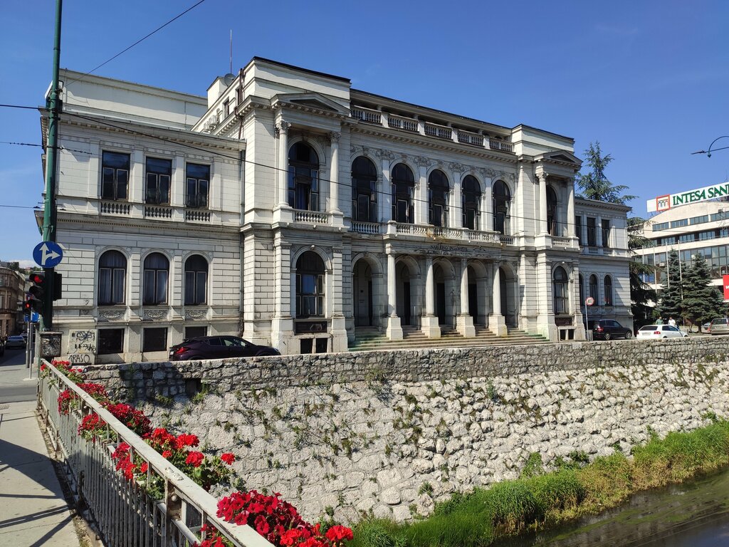 Tiyatrolar Narodno pozorište, Saraybosna, foto