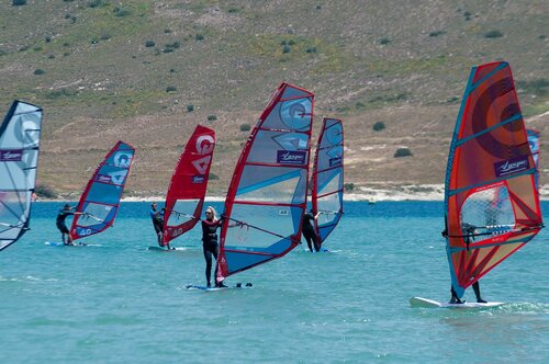 Spor kulüpleri Alaçatı Surf Paradise Club, Çeşme, foto