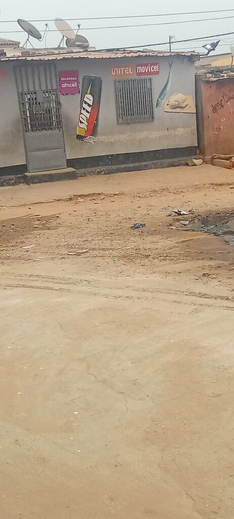 Büyük mağazalar Cantina da areia preta, Loanda, foto