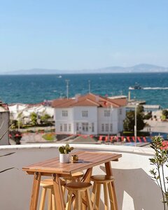 The Hideout Coffee Society (Yalova, Yalova Merkez, Cumhuriyet Cad., 14), kahve dükkanları  Yalova'dan