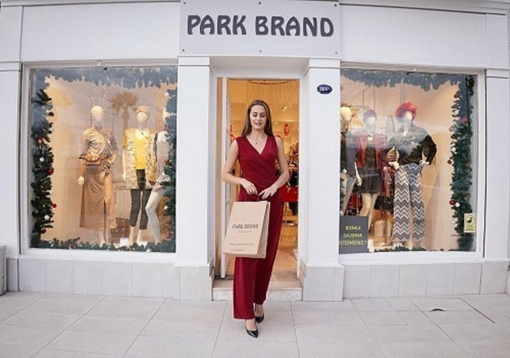 Giyim mağazası Park Brand, İzmir, foto