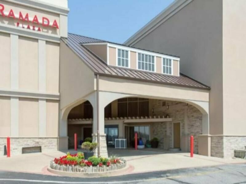 Otel Ramada Plaza by Wyndham Nags Head Oceanfront, Nags Head, foto