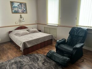 Atlantik (Emilii Alekseevoy Street No:76А), otel  Barnaul'dan