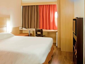 Ibis Sao Jose (Estado de Santa Catarina, São José), otel  Florianópolis'ten