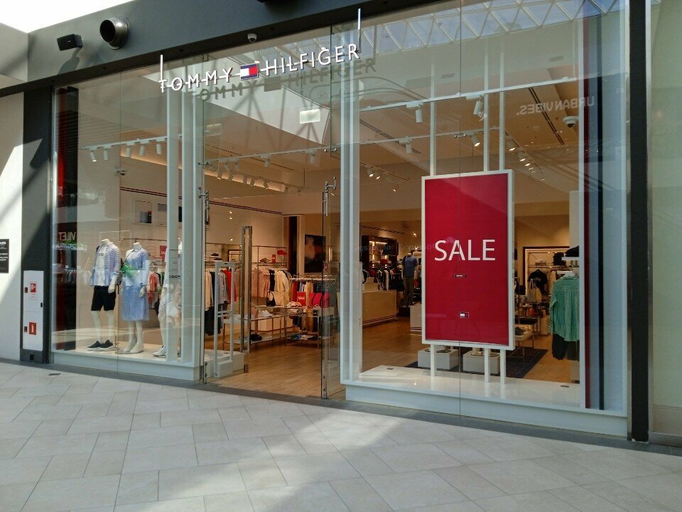 Giyim mağazası Tommy Hilfiger, Perm, foto