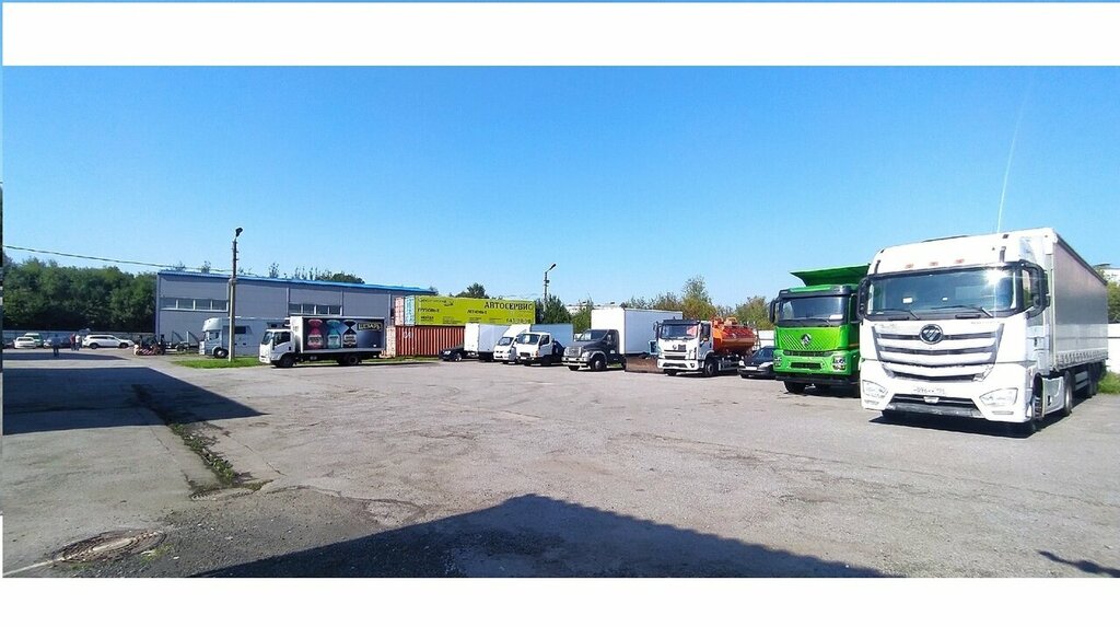 Kamyonların onarımı Geometria, Saint‑Petersburg, foto